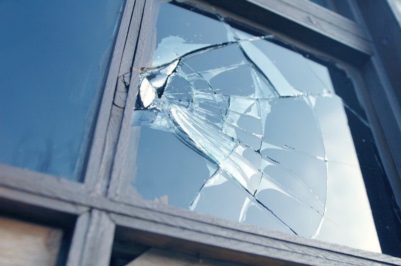 When to Replace Your Sealed Glass Units? - One Day Glass